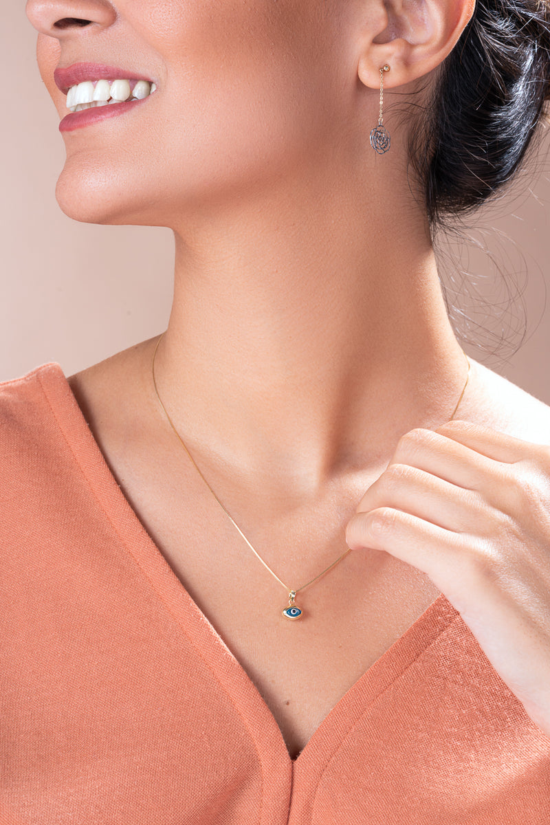 Embrace the Summer with Tehrani Jewelry: Timeless Elegance, Timely Del
